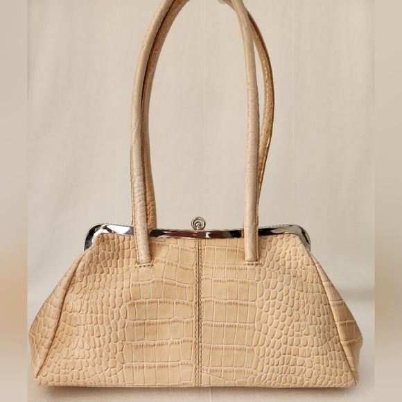 Nine West | Bags | Y2k Mini Shoulder Cream Purse 200s Vintage Bag ...